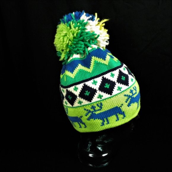 Aris | Accessories | Vintage Aris Ski Pom Pom Beanie Wool Moose Print ...